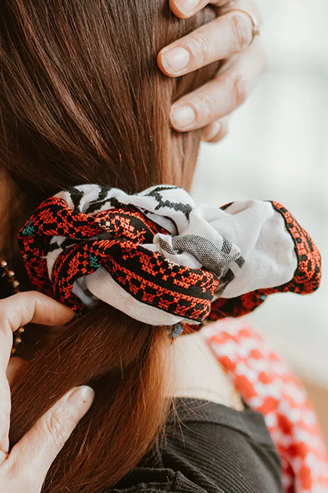 Zuhd Keffiyeh Embroided Scrunchies (HAND MADE) – Zuhd.store